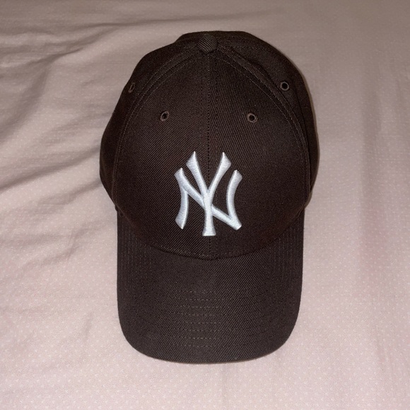 Genuine Merchandise | Other | New York Yankees Baseball Hat In Dark Brown | Poshmark